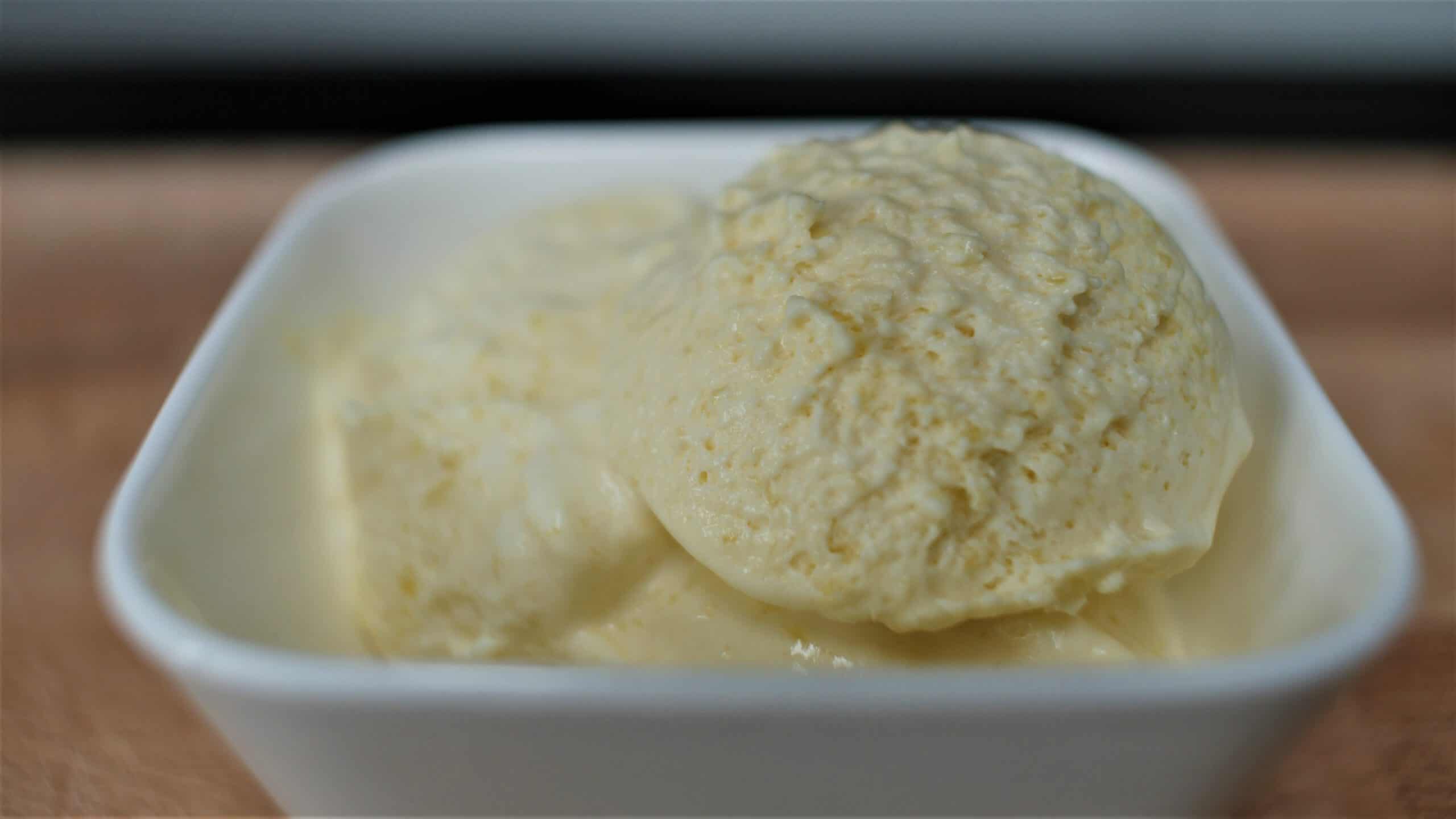 Mango ijs met 3 Ingredienten - Nolynskitchen.com