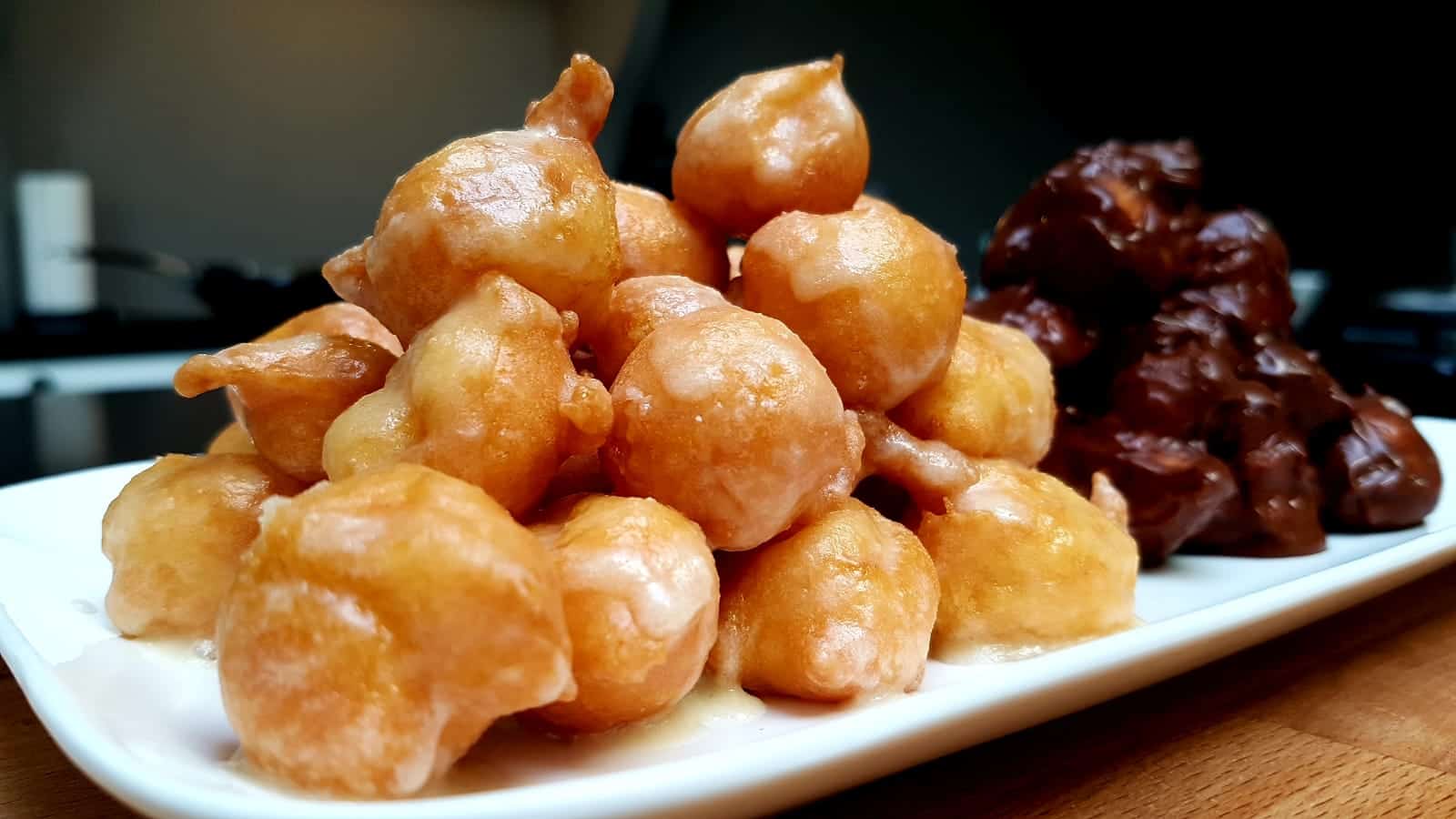 Mini Donuts in 10 Minuten! - Nolynskitchen.com